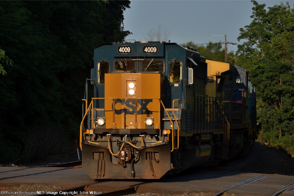 CSX 4009